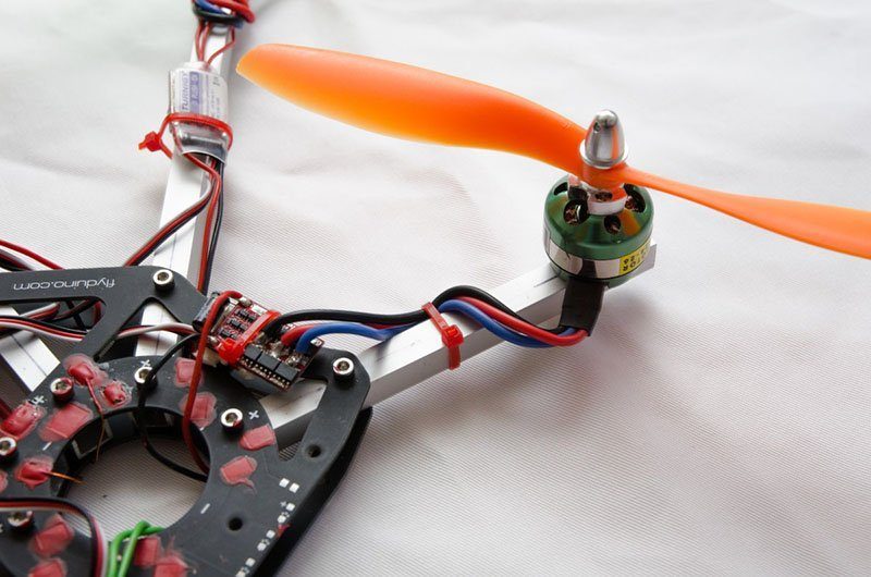 Flyduspider Hexacopter - Die fliegende Spinne - Drone-Zone