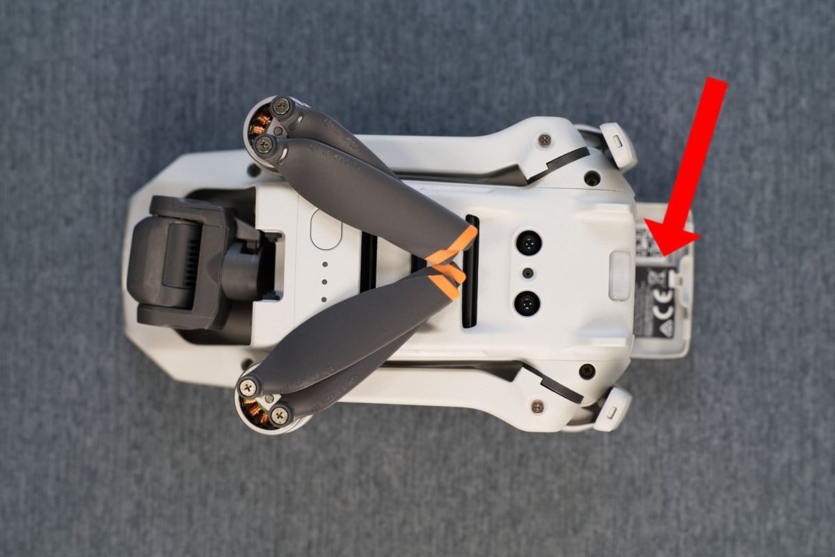Anleitung: Seriennummer von DJI Drohnen finden - Drone-Zone.de