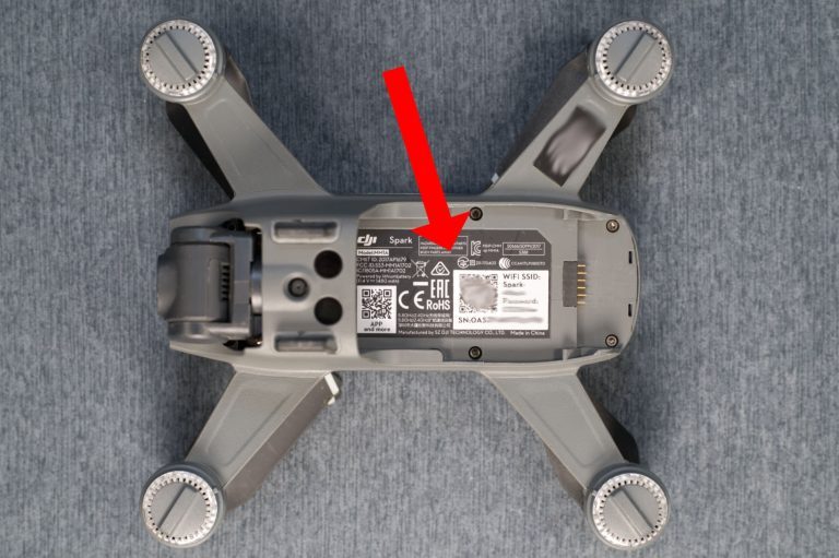 Anleitung: Seriennummer von DJI Drohnen finden - Drone-Zone.de