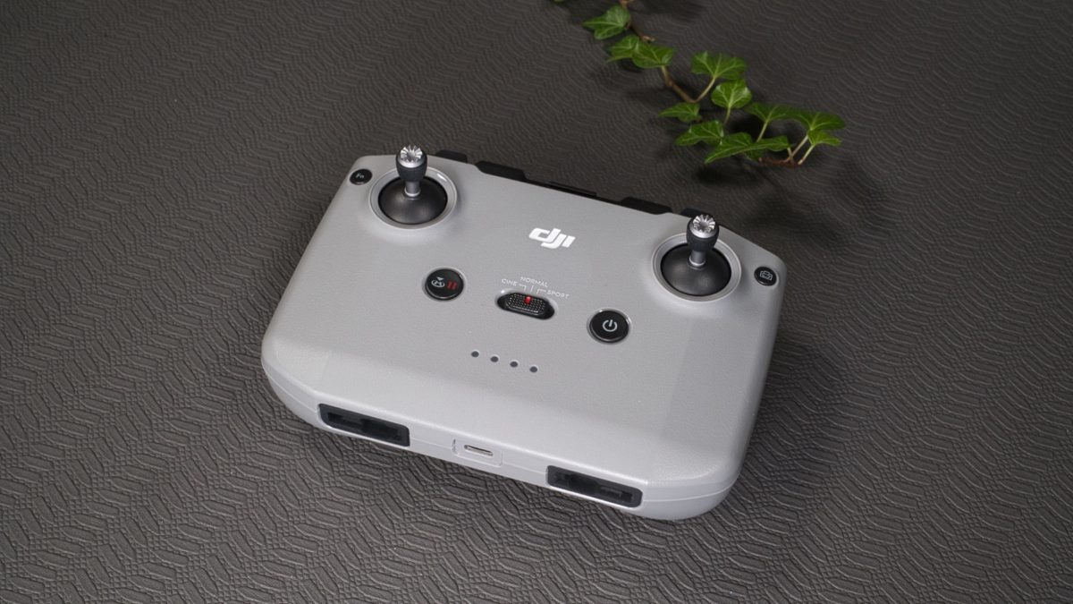 Alle DJI Drohnen-Controller im Vergleich (2025) - Drone-Zone.de