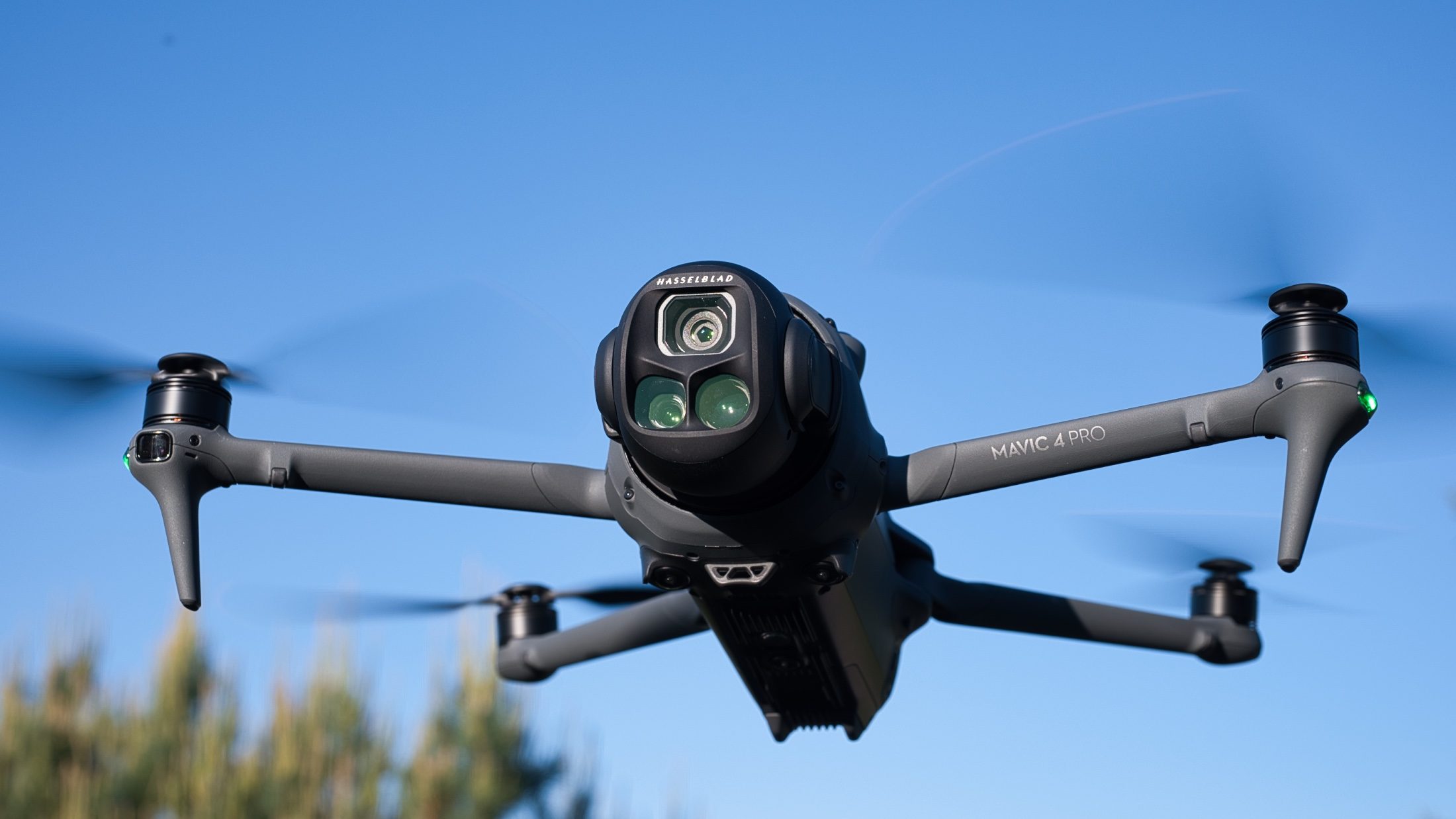 Test: DJI Mavic 4 Pro - Der Traum für Drohnen-Profis? - Drone-Zone.de